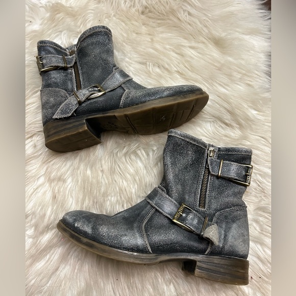 Bed Stu | Shoes | Bed Stu Distressed Leather Buckle Zipper Booties | Poshmark